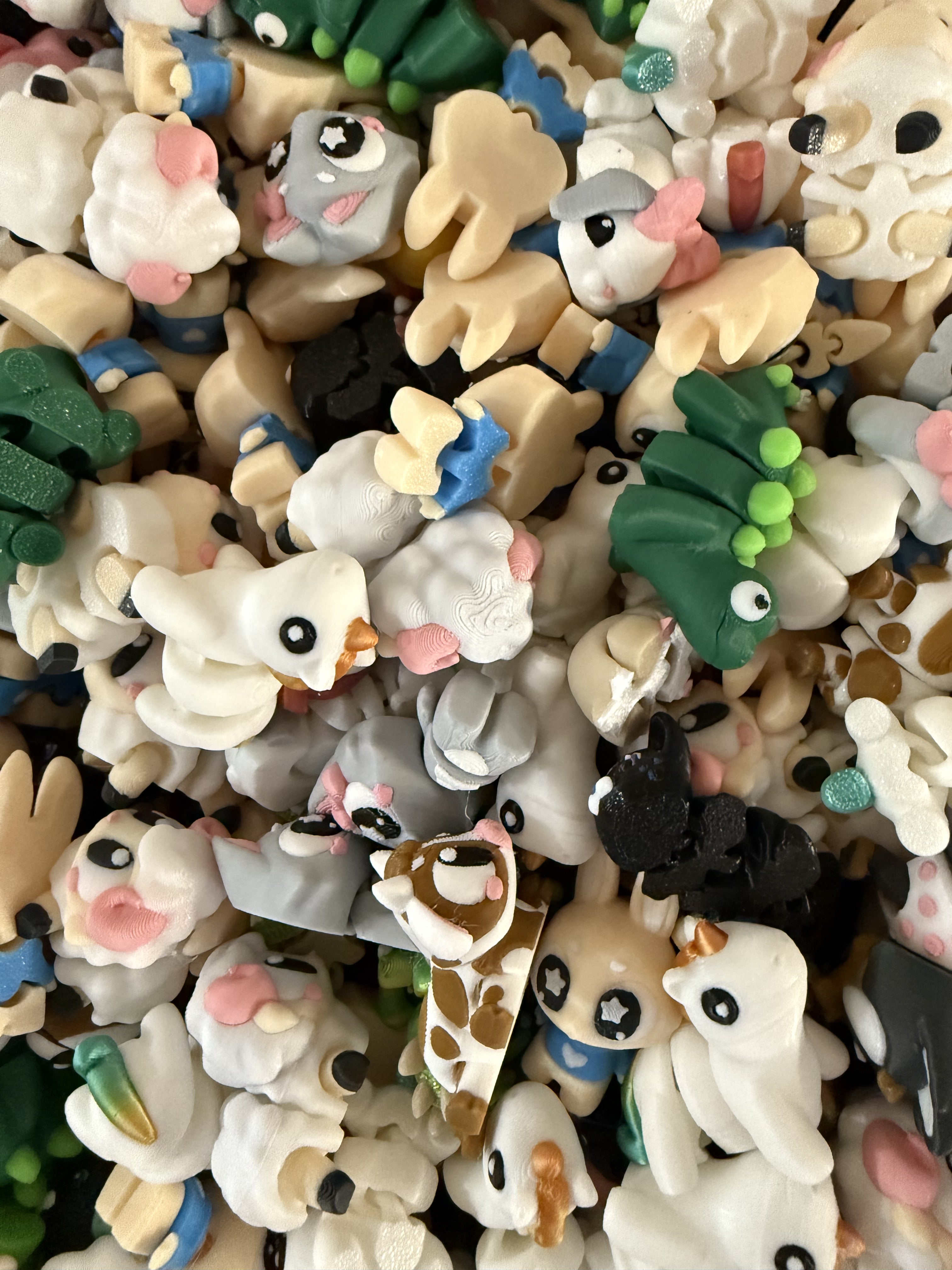 PYE Pals - Flexi-Animals – Flying Pig Toys