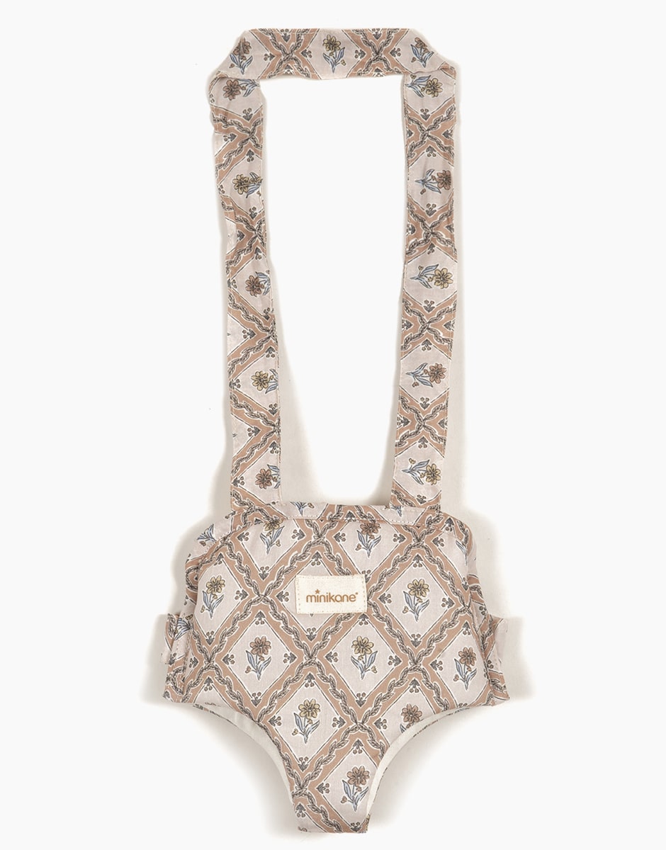 Alma doll carrier – Flying Pig Toys