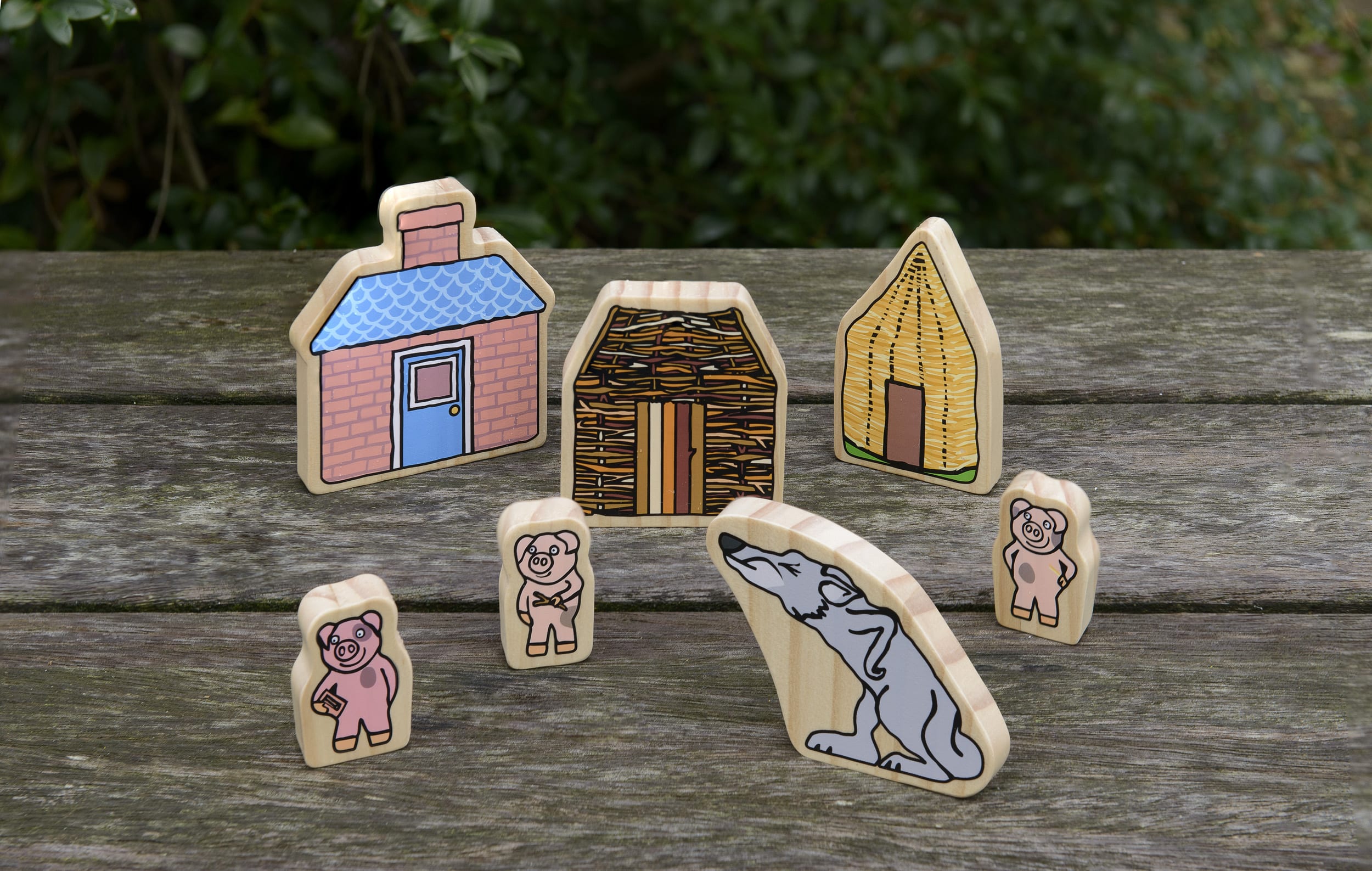 The Three Little Pigs Wooden Figure Set – Flying Pig Toys