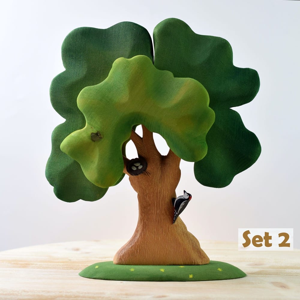 Large Oak Tree Set with Woodpecker and Nest – Flying Pig Toys
