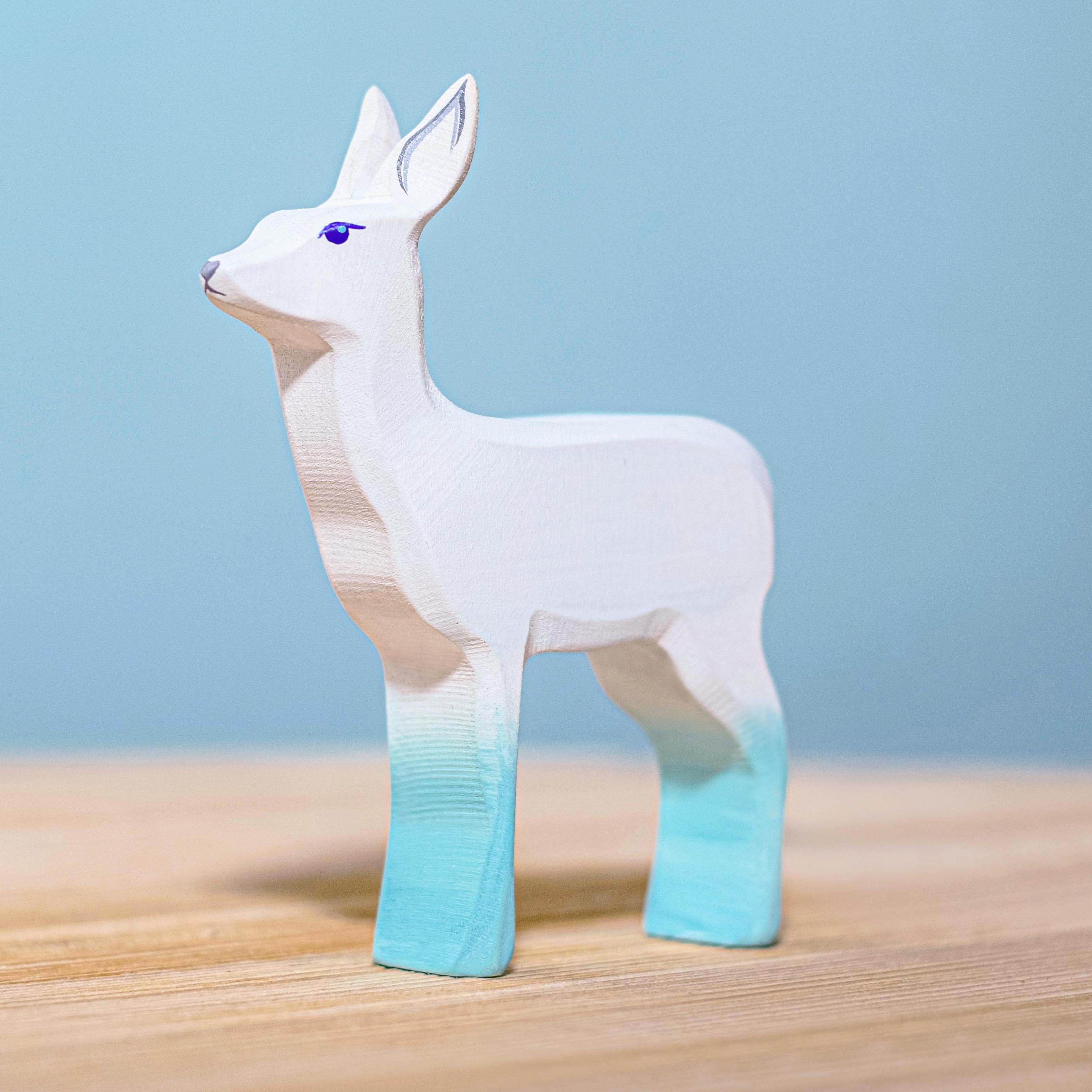 White Deer – Flying Pig Toys