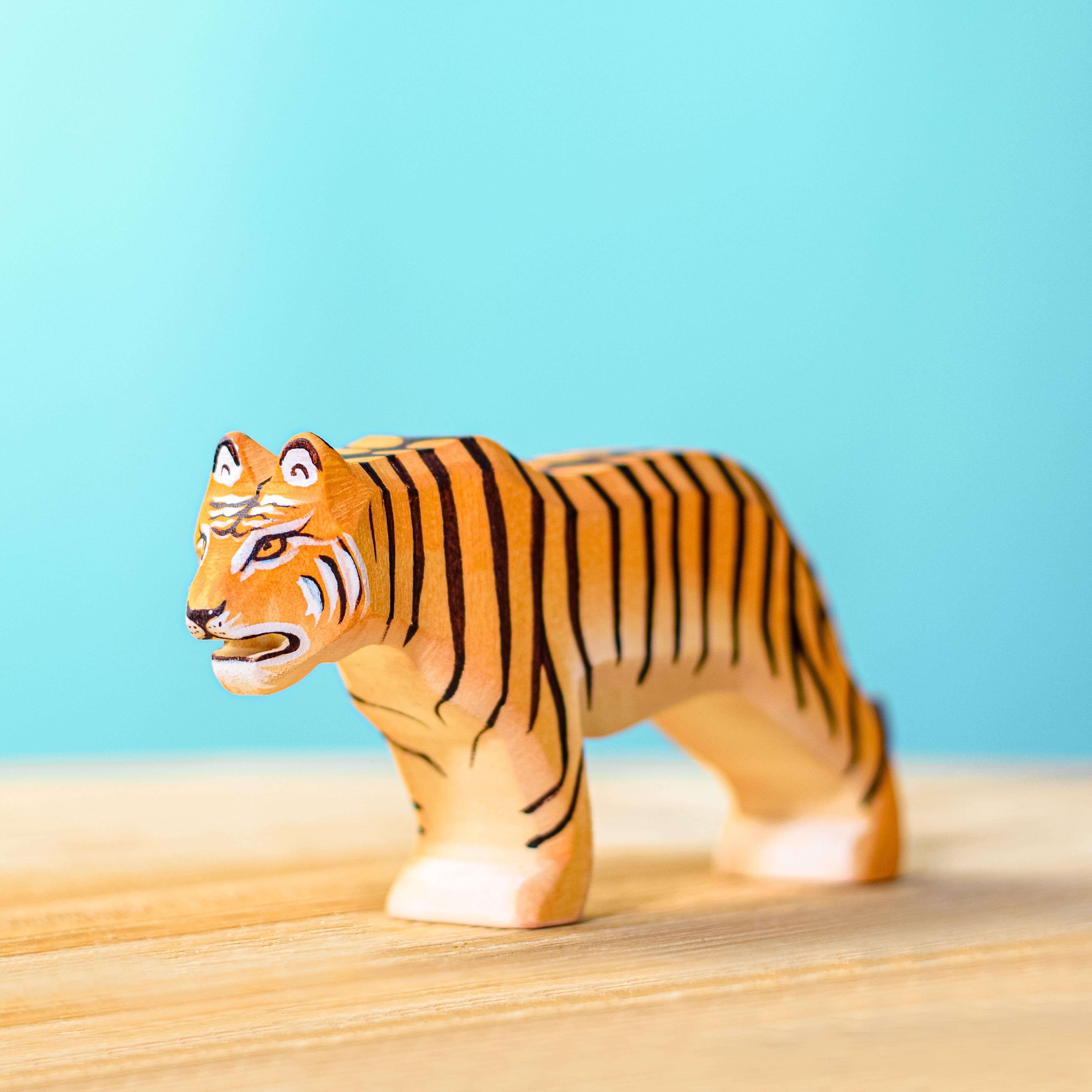 Tiger Standing – Flying Pig Toys